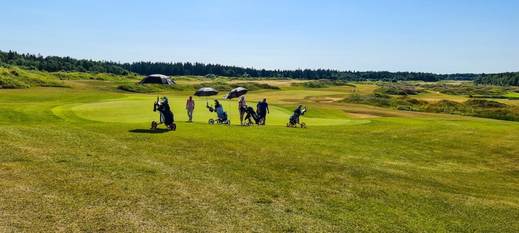 Exploring the Rich History and Characteristics of Links Golf Courses